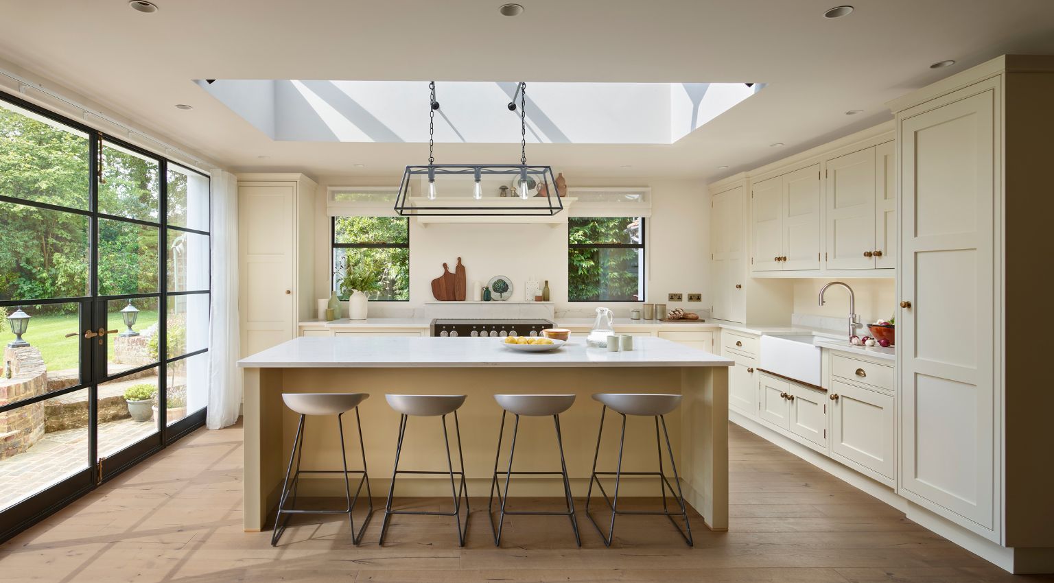 Bespoke Kitchens | Luxury Kitchen Designers | Martin Moore